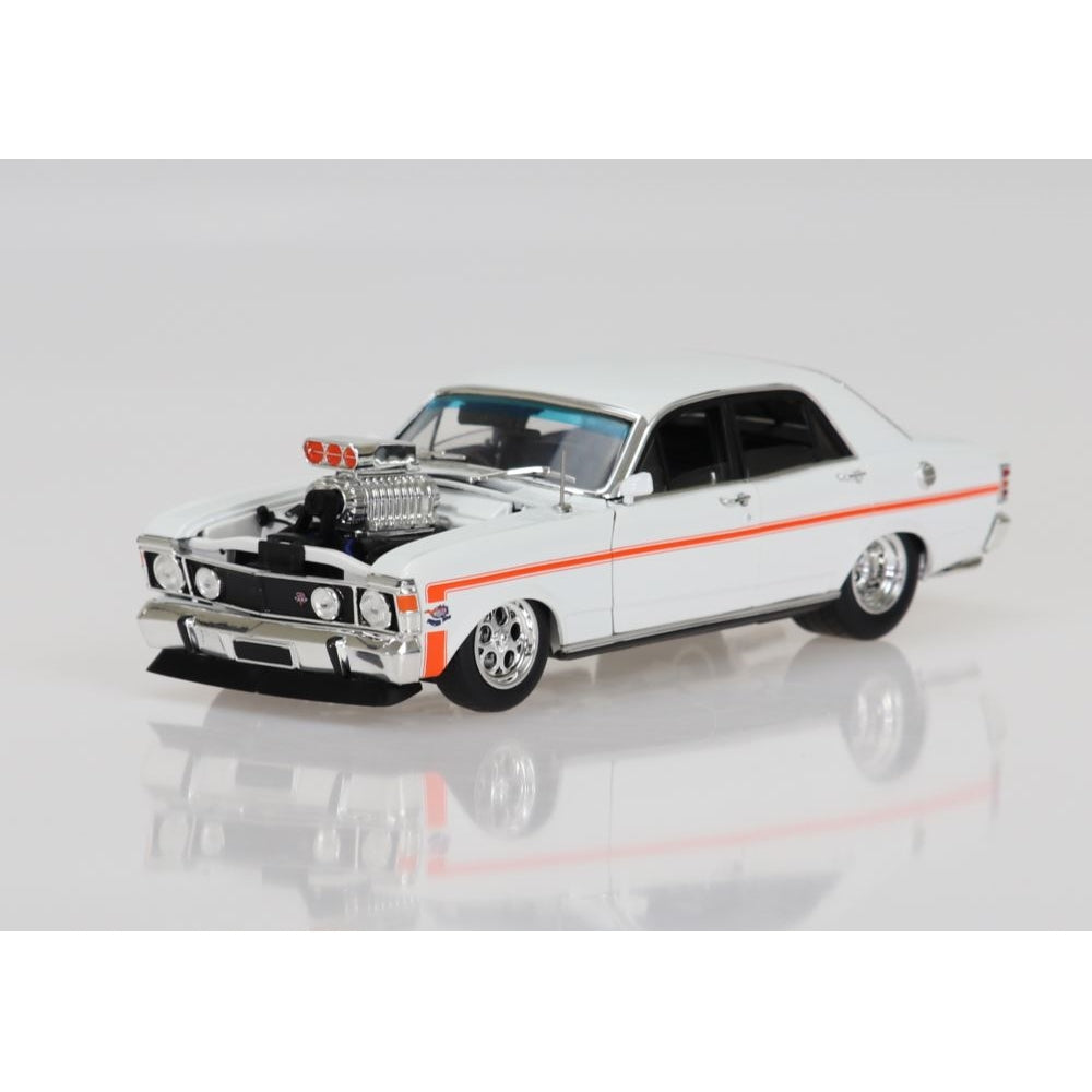 DDA 24825 1/24 XW GTHO Slammed and Supercharged Fully Detailed Opening Doors, Bonnet and Boot ...