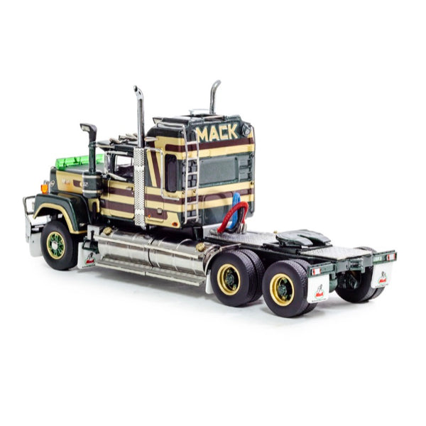 Drake Collectibles Z88011 1/50 Mack Bicentennial Superliner Captain St ...