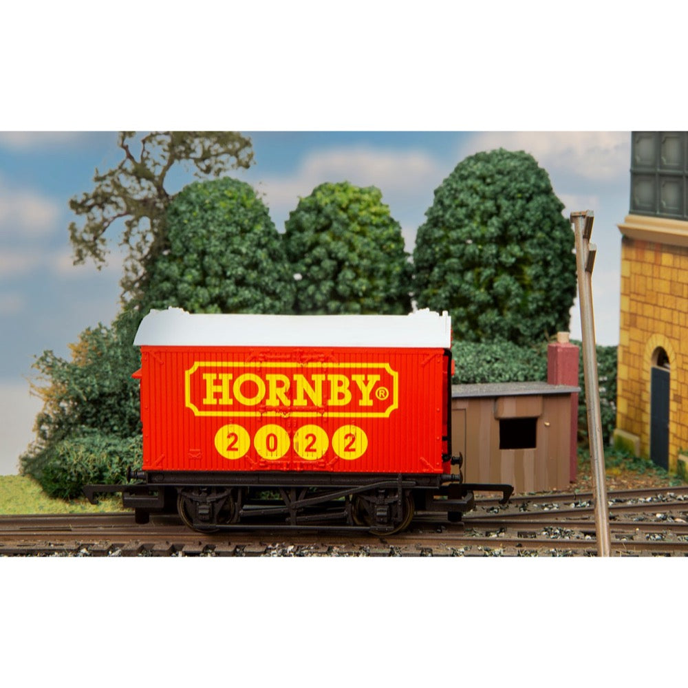 Hornby Rolling Stock – Metro Hobbies