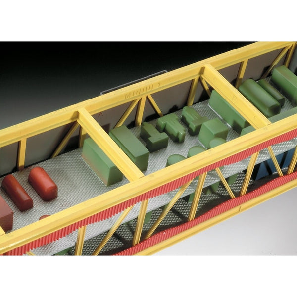 Revell 08803 1/200 Off-Shore Oilrig North Cormorant – Metro Hobbies