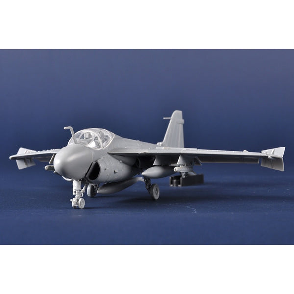Trumpeter 01640 1/72 Grumman A-6A/E Intruder – Metro Hobbies