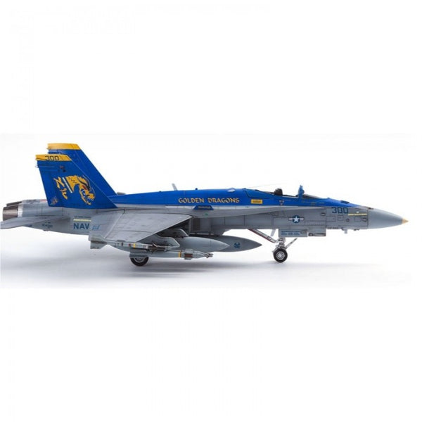 Academy 12564 1/72 USN F/A-18C VFA-192 Golden Dragons – Metro Hobbies