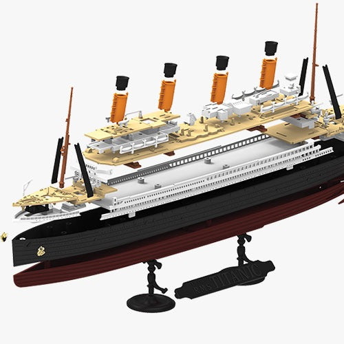 Academy 14217 1/1000 RMS Titanic – Metro Hobbies