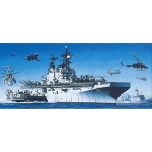 Dragon 7009 1/700 U.S.S. Saipan – Metro Hobbies