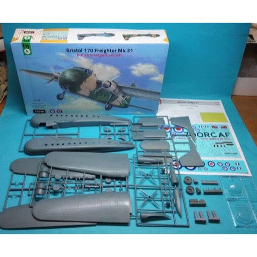 Fly Models 72030 1/72 Bristol 170 MK31 RNZAF Freighter – Metro Hobbies