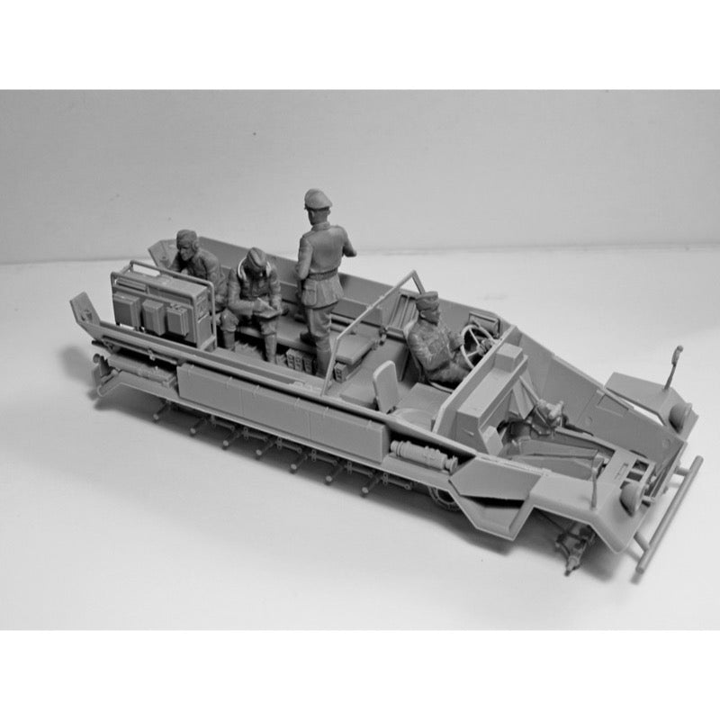 ICM 35104 1/35 Sd.Kfz.251/6 Ausf.A with Crew – Metro Hobbies