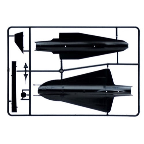 Italeri 0145 1/72 SR 71 Blackbird + Drone – Metro Hobbies
