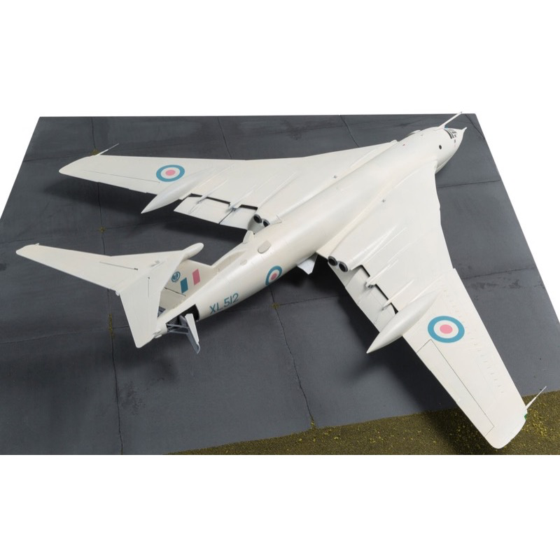 Airfix A12008 1/72 Handley Page Victor B.2 – Metro Hobbies