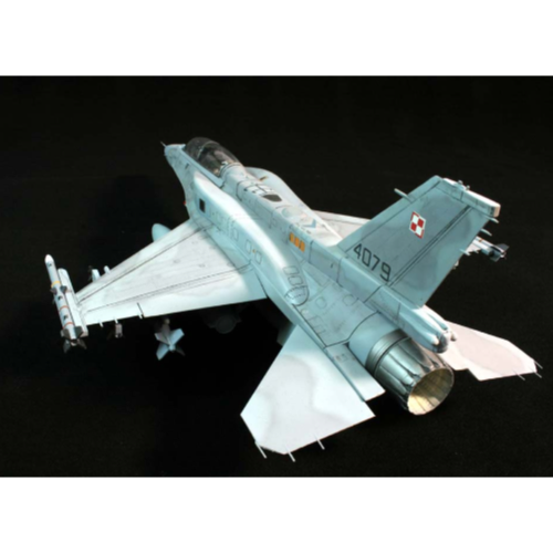 Kinetic 48010 1/48 F-16D Block 52 – Metro Hobbies