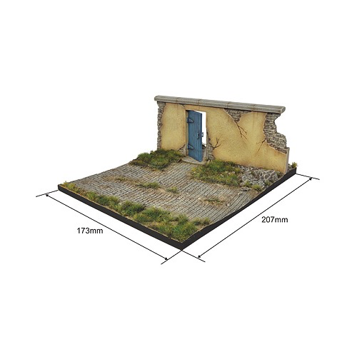 MiniArt 36035 1/35 Wall with Base – Metro Hobbies