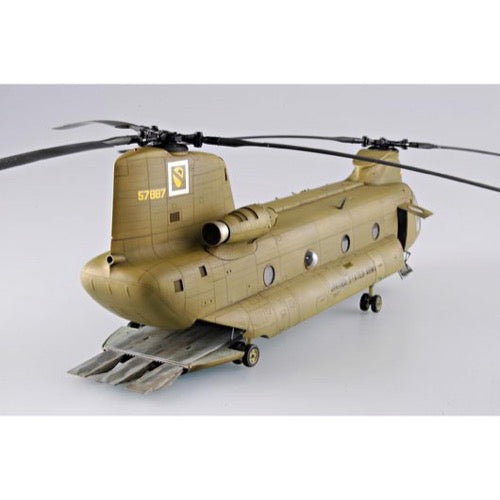 Trumpeter 05104 1/35 Helicopter CH-47A Chinook – Metro Hobbies